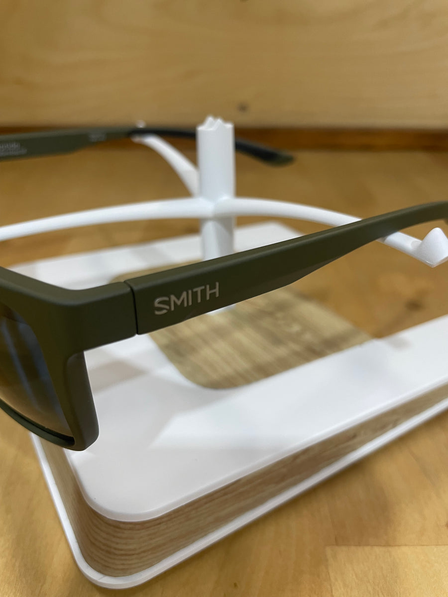 SMITH SUNGLASSES RIPTIDE w/ CHROMAPOP POLARIZED LENSES – Twisted Tides